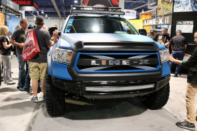 SEMAショー2016 LINE-Xカスタム車両 全塗装からワンポイントまで画像タップリ紹介！ | LINE-X Auto Japan