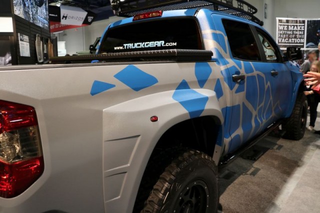 SEMAショー2016 LINE-Xカスタム車両 全塗装からワンポイントまで画像タップリ紹介！ | LINE-X Auto Japan