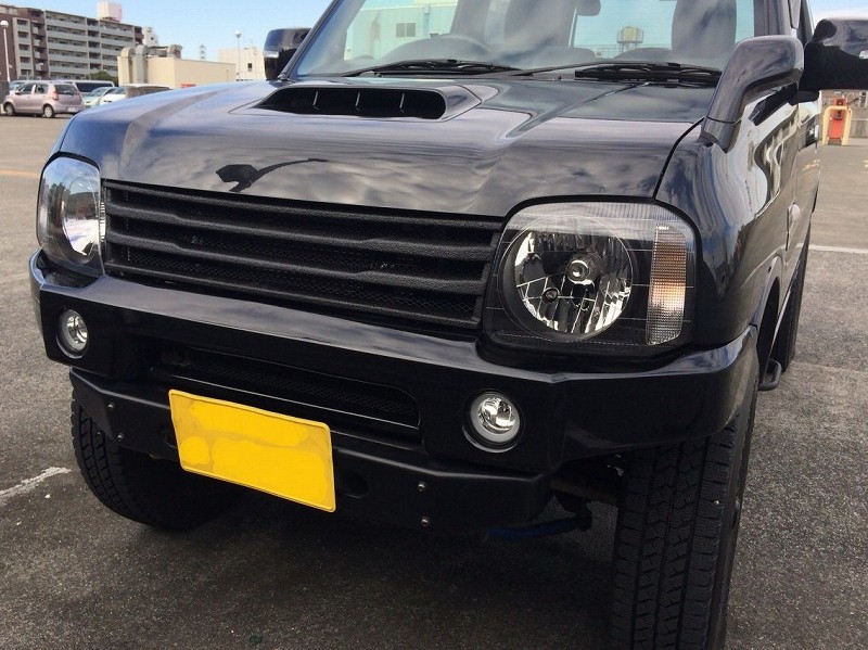 ジムニー JB23 APIO(アピオ) タクティカルフロントグリルLINE-X塗装カスタム！ | LINE-X Auto Japan